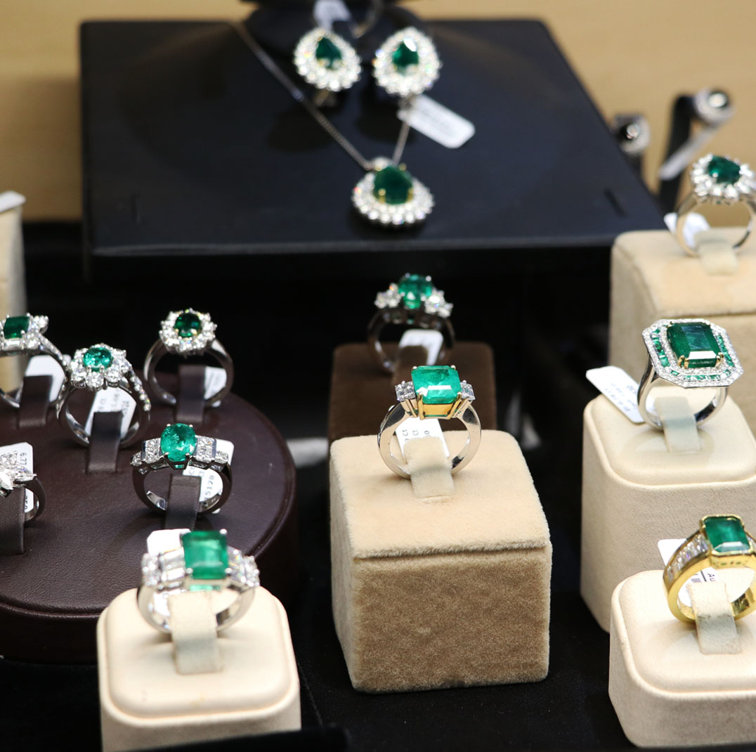 Tucson Gem and Jewelry Show Fall | JOGS Gem & Jewelry Show